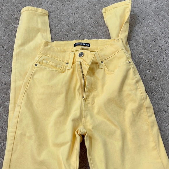 Fashion Nova | Jeans | Fashion Nova High Rise Yellow Jeans | Poshmark